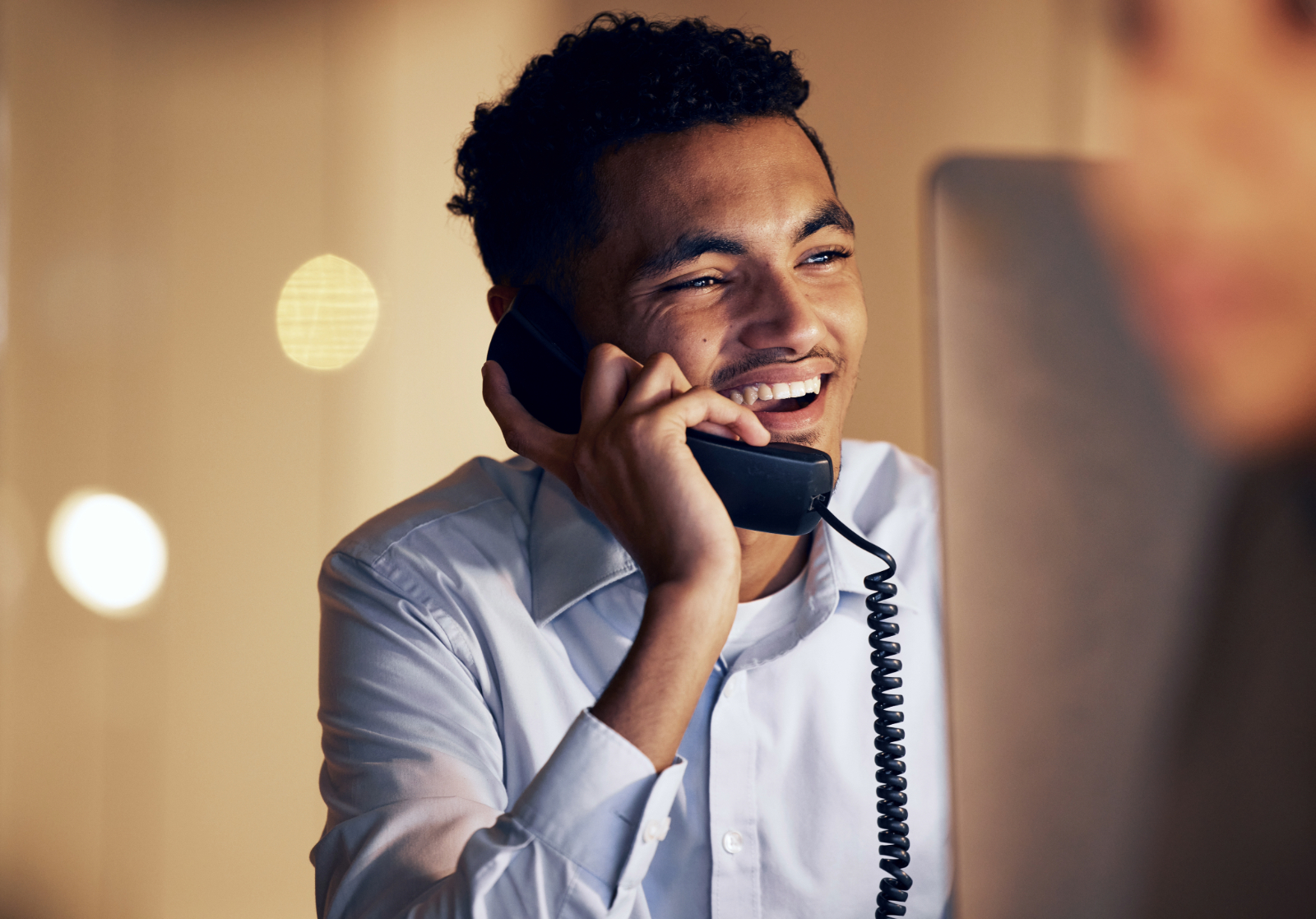 VoIP vs. Traditional Phone Systems - New Horizon Communications